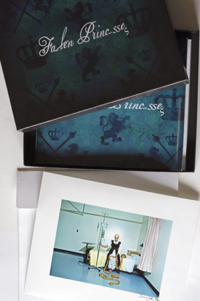 Fallen Princesses limited edition box set - Dina Goldstein